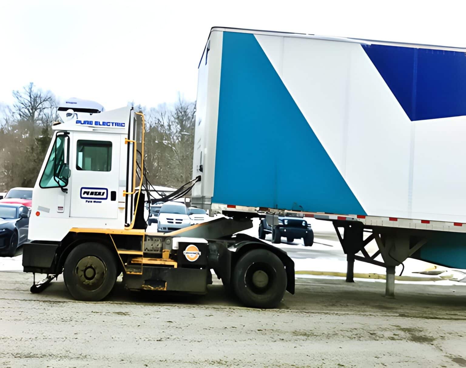 New EV Spotter Tractor in Wabash – One PaperWorks